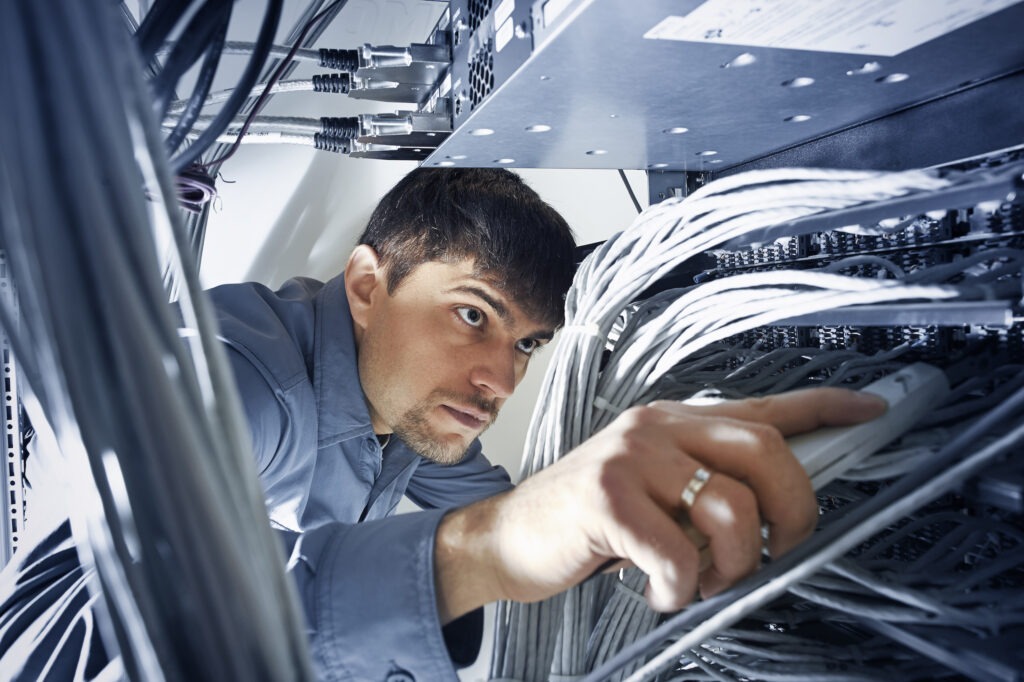 Tips for Job Searching in the Networking & Cabling World - Anistar